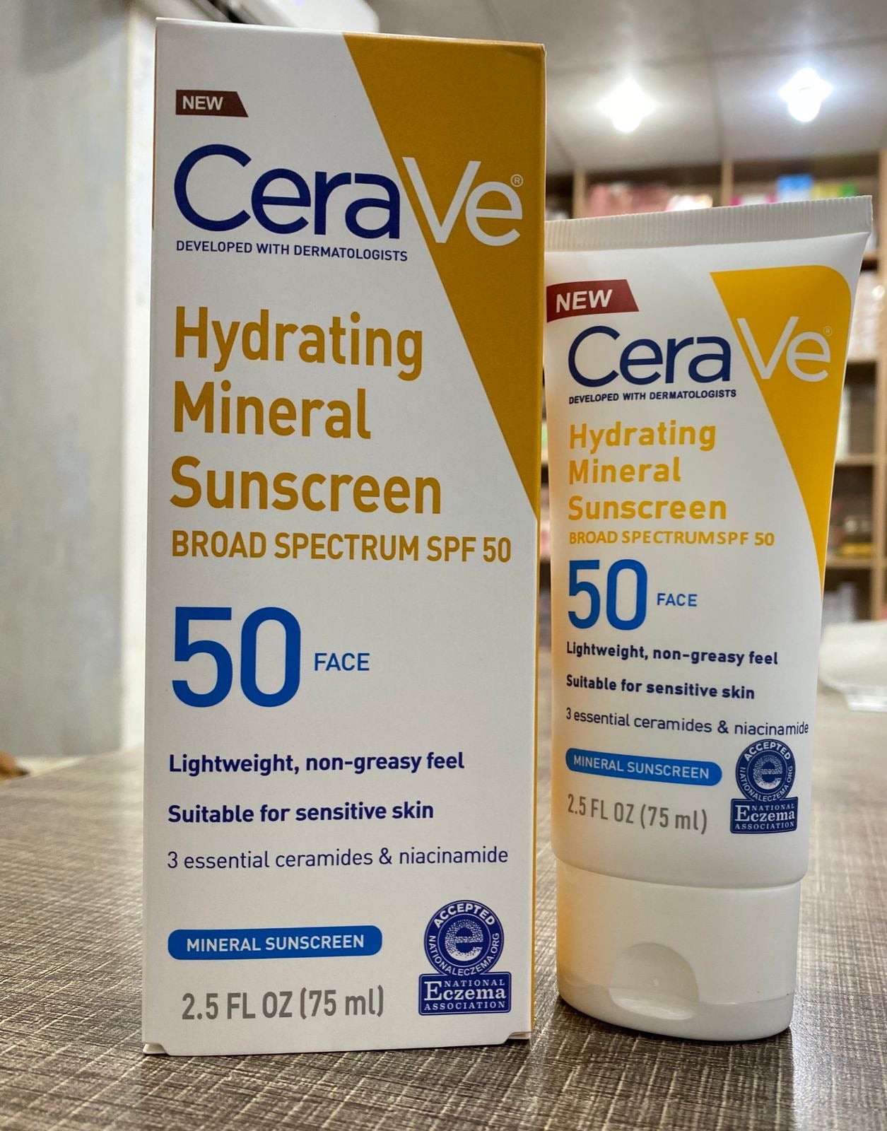 Cera ve Hydrating Mineral sunscreen. 75 ml – MakeupBeauty.Pk
